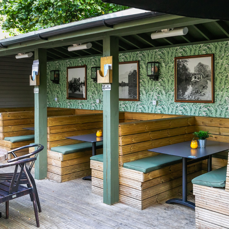 Welcoming Beer Gardens Across The UK | Heritage Pubs